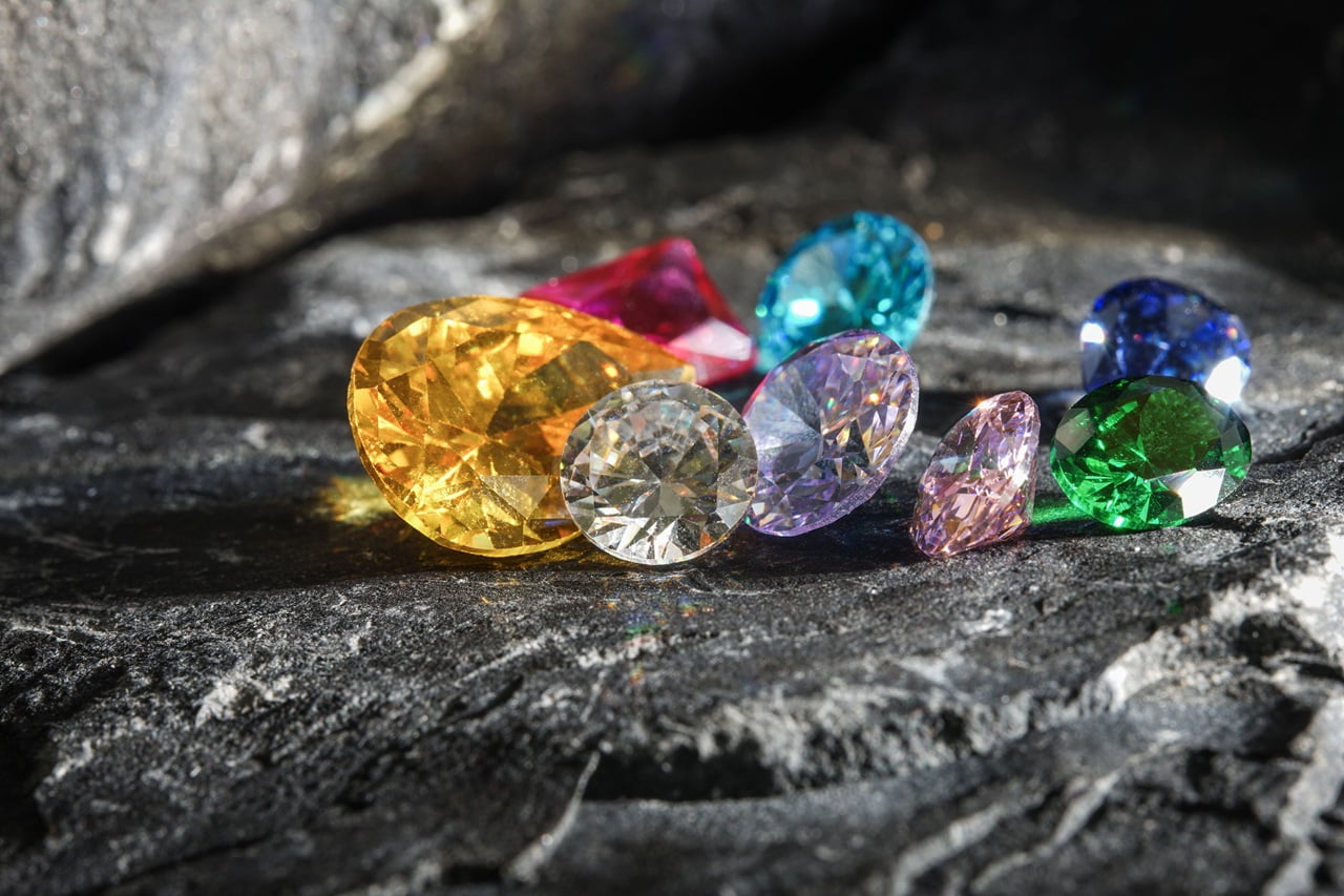Spotting Real vs Fake Gemstones: A Beginner’s Guide